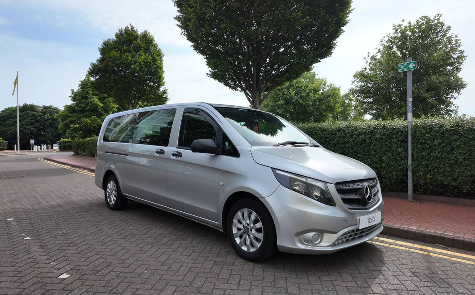 Mercedes V Class Chauffeur Minibus Hire | Luxury MPV by Ibex Shuttle UK